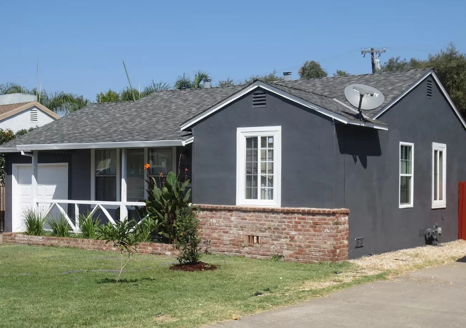 213 Bay Dr, Sacramento, CA 95815 | Zillow