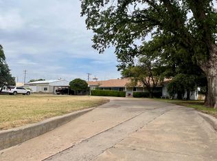 6761 County Road 11, Shamrock, TX 79079 | MLS #25-4046 | Zillow