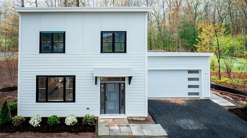 811 Burts Pit Rd, Northampton, MA 01062 | Zillow