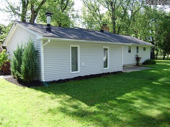 1571 Lake View Ave, Madison, OH 44057 | Zillow