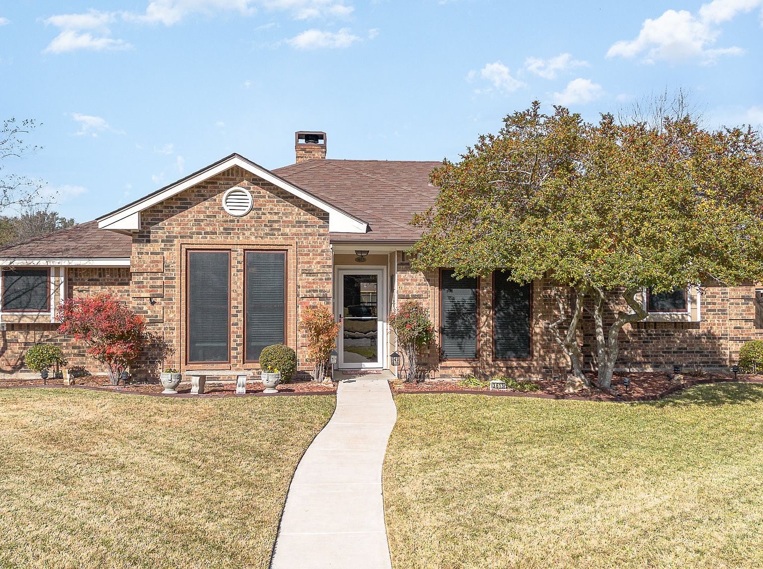 3613 Amber Ave, Rowlett, TX 75088 | Zillow