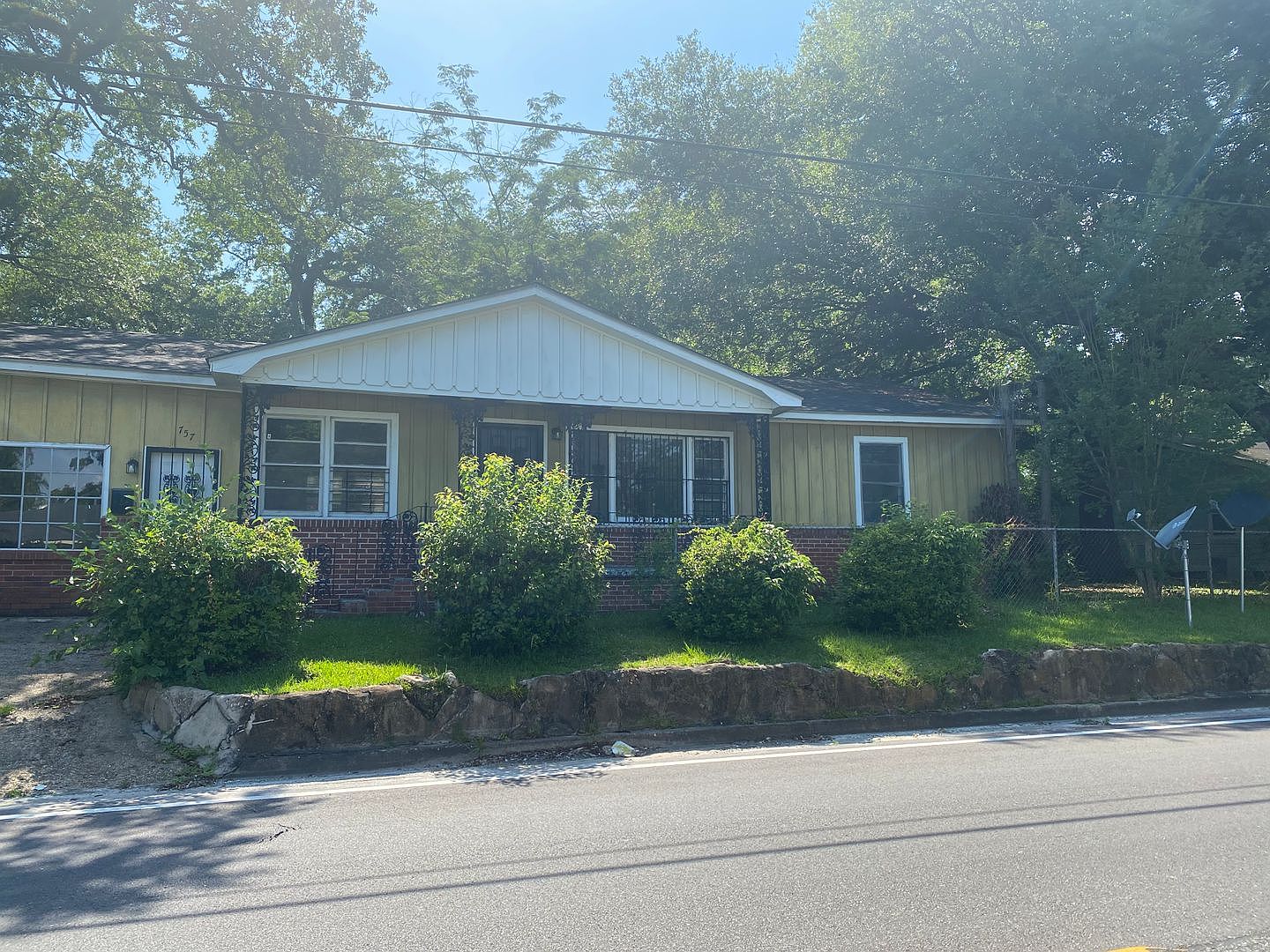 757 Stanton Rd, Mobile, AL 36617 | Zillow