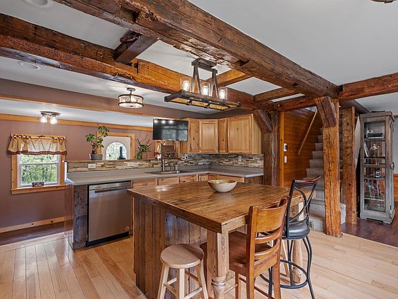 21 Bungy Road, Colebrook, NH 03576 | MLS #5000339 | Zillow