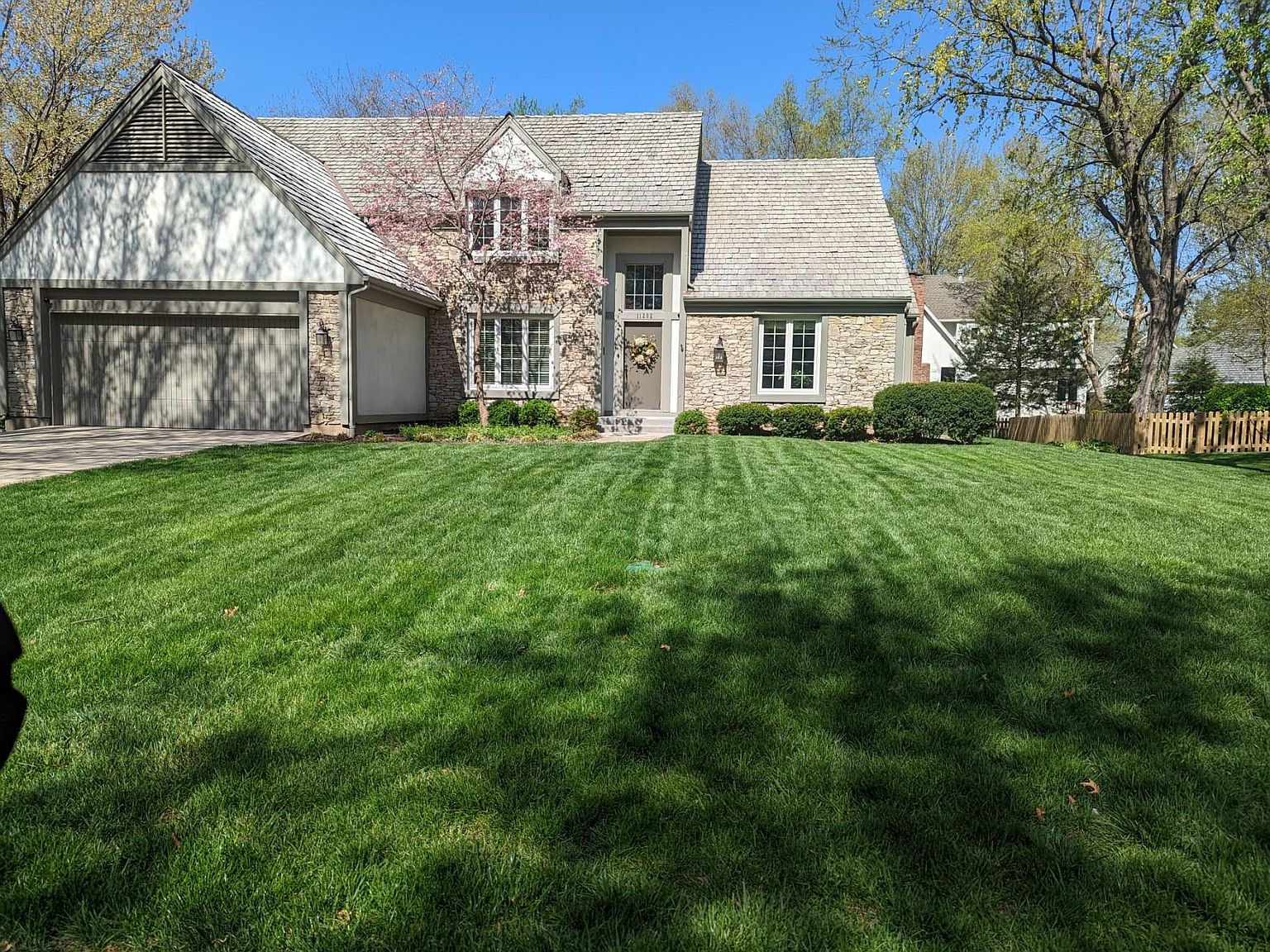 11202 Juniper Dr, Leawood, KS 66211 | Zillow