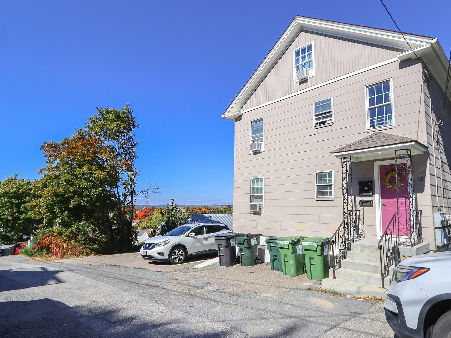 18 Prospect St #1, Spencer, MA 01562 | Zillow