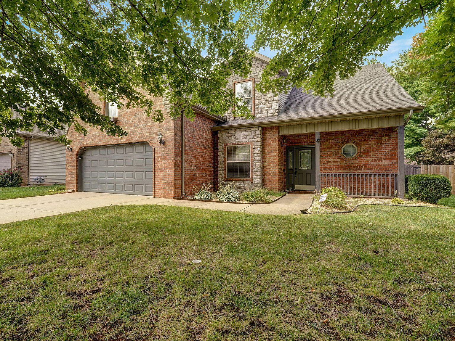 1515 W Maplewood Street, Springfield, MO 65807 | MLS #60274470 | Zillow
