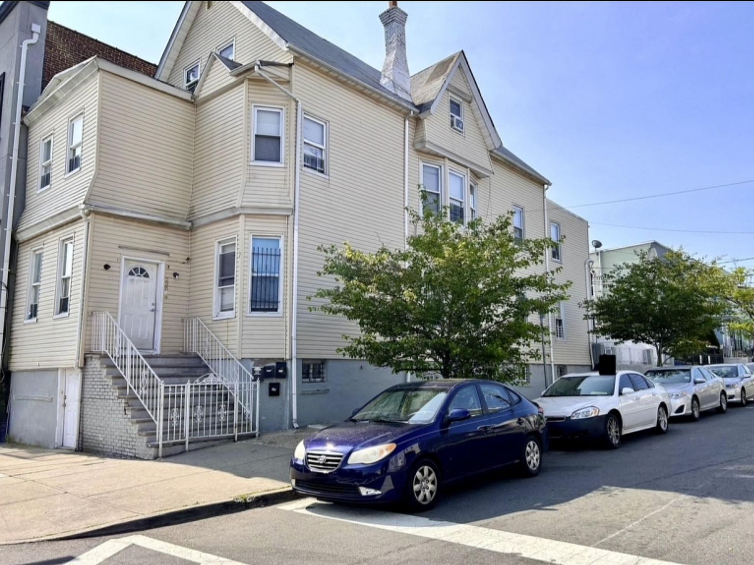 298 14th Ave Floor 1, Newark, NJ 07103 | Zillow