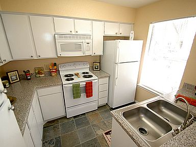 13555 Breton Ridge St APT 392, Houston, TX 77070 | Zillow