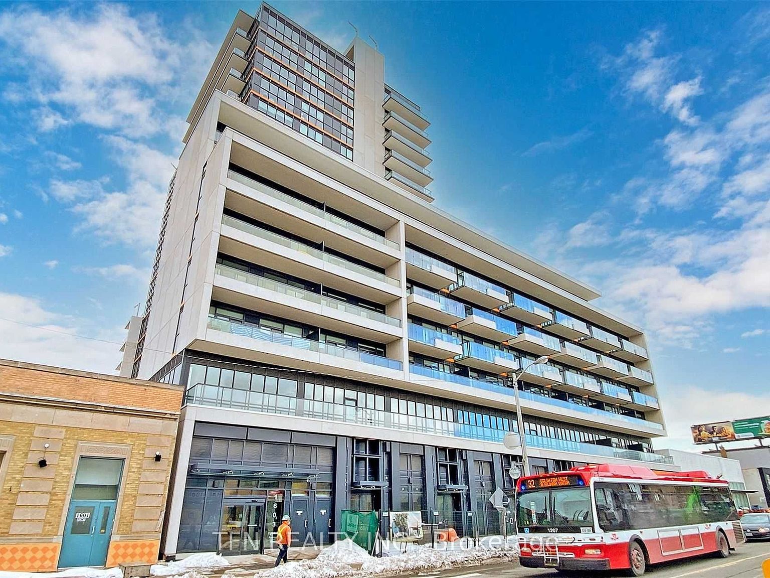 1603 Eglinton Ave W #215, Toronto, ON M6E 0A1 | Zillow