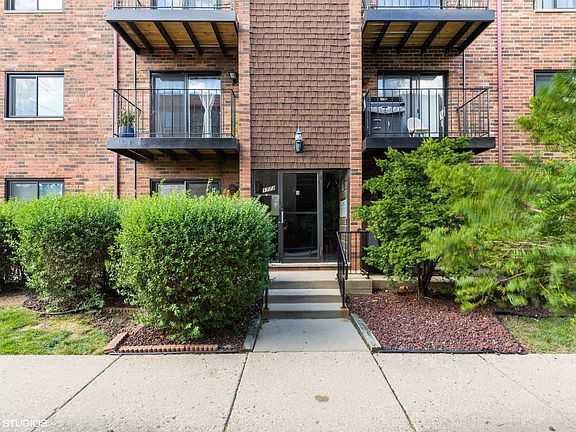 1773 W Algonquin Rd APT 1B, Mount Prospect, IL 60056 | Zillow