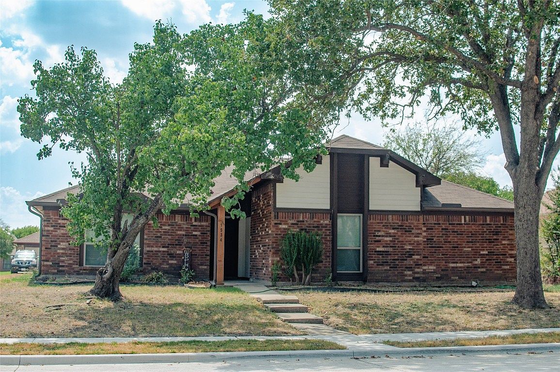 1534 Summerwind Ln, Lewisville, TX 75077 | Zillow