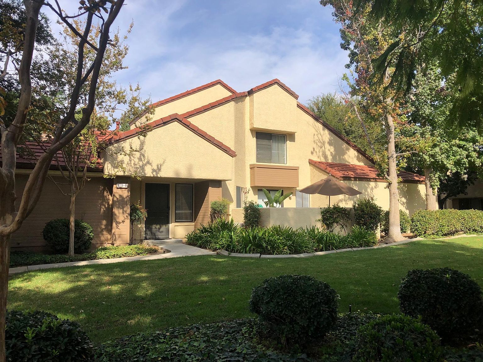 2246 Birch Glen Ave #121, Simi Valley, CA 93063 | Zillow