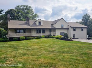 1007 Overbrook Ave, Dallas, PA 18612 | MLS #24-6037 | Zillow
