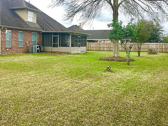 146 Lake Penchant Ct, Houma, LA 70360 | Zillow