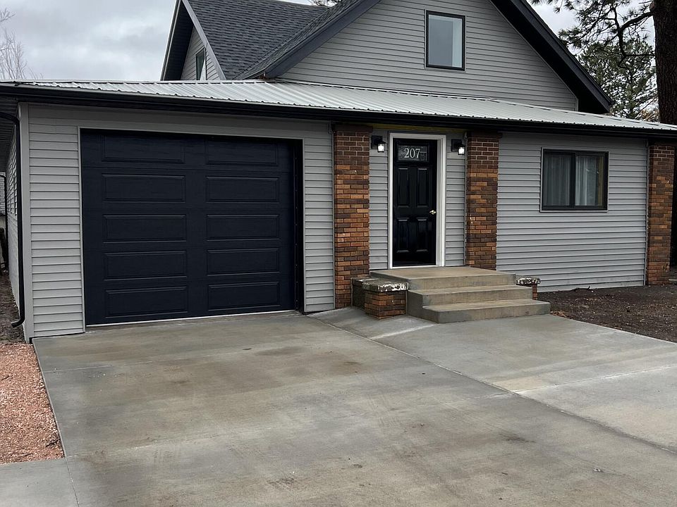 207 Pugh St, Martin, SD 57551 | MLS #23-139 | Zillow 207 Pugh St, Martin, SD 57551 | MLS #23-139 | Zillow