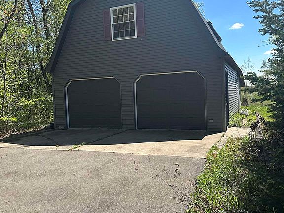 5287 S Nine Mile Rd, Auburn, MI 48611 | MLS #50137859 | Zillow