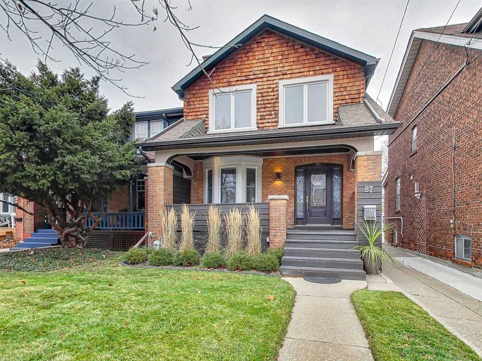 87 Dawes Rd, Toronto, ON M4C 5B2 | Zillow