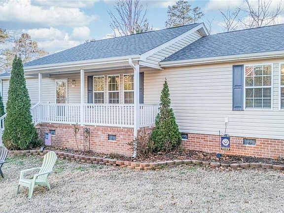 3756 Briggs Cove Rd, Hayes, VA 23072 | Zillow