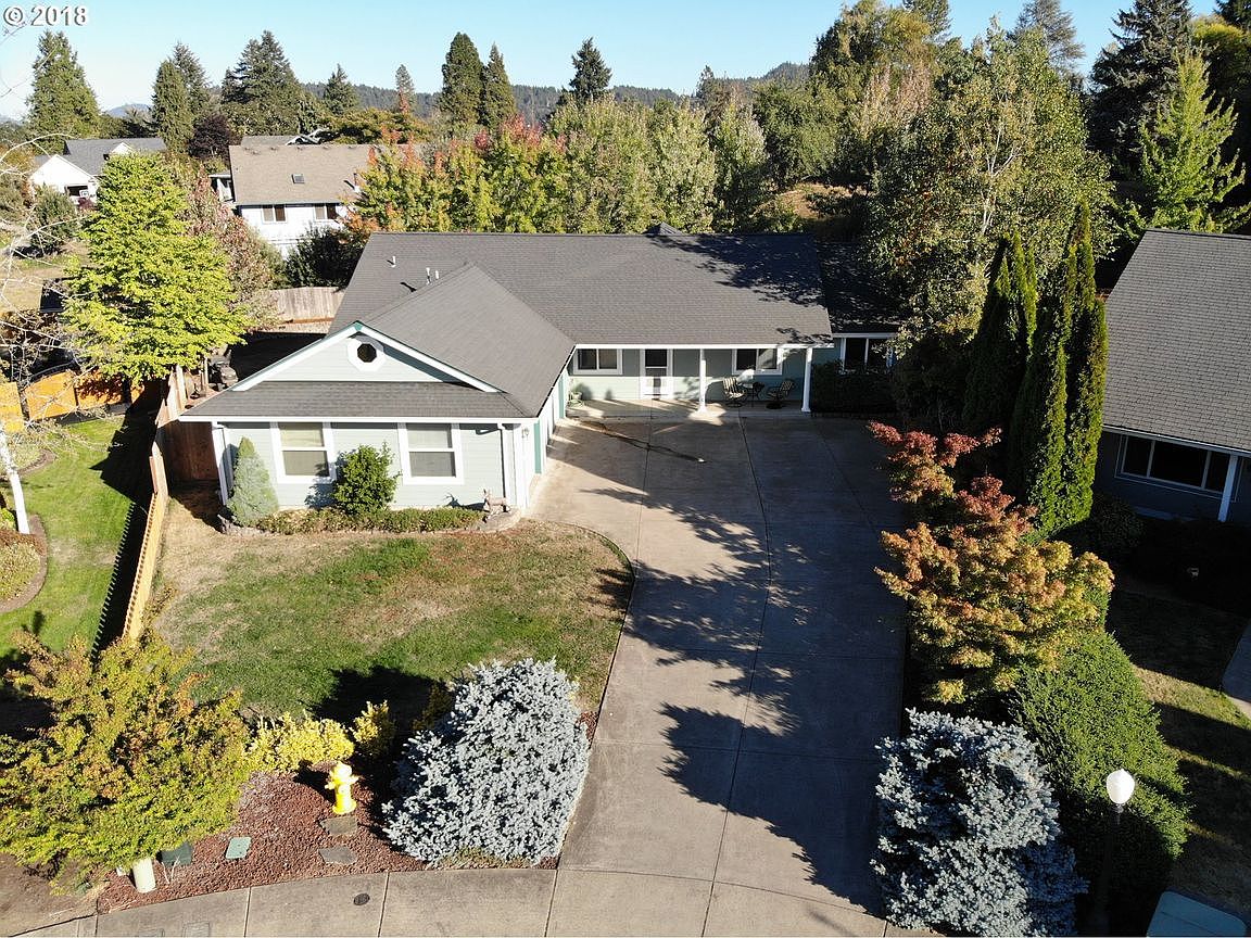 1545 Fairview Pl, Cottage Grove, OR 97424 | Zillow