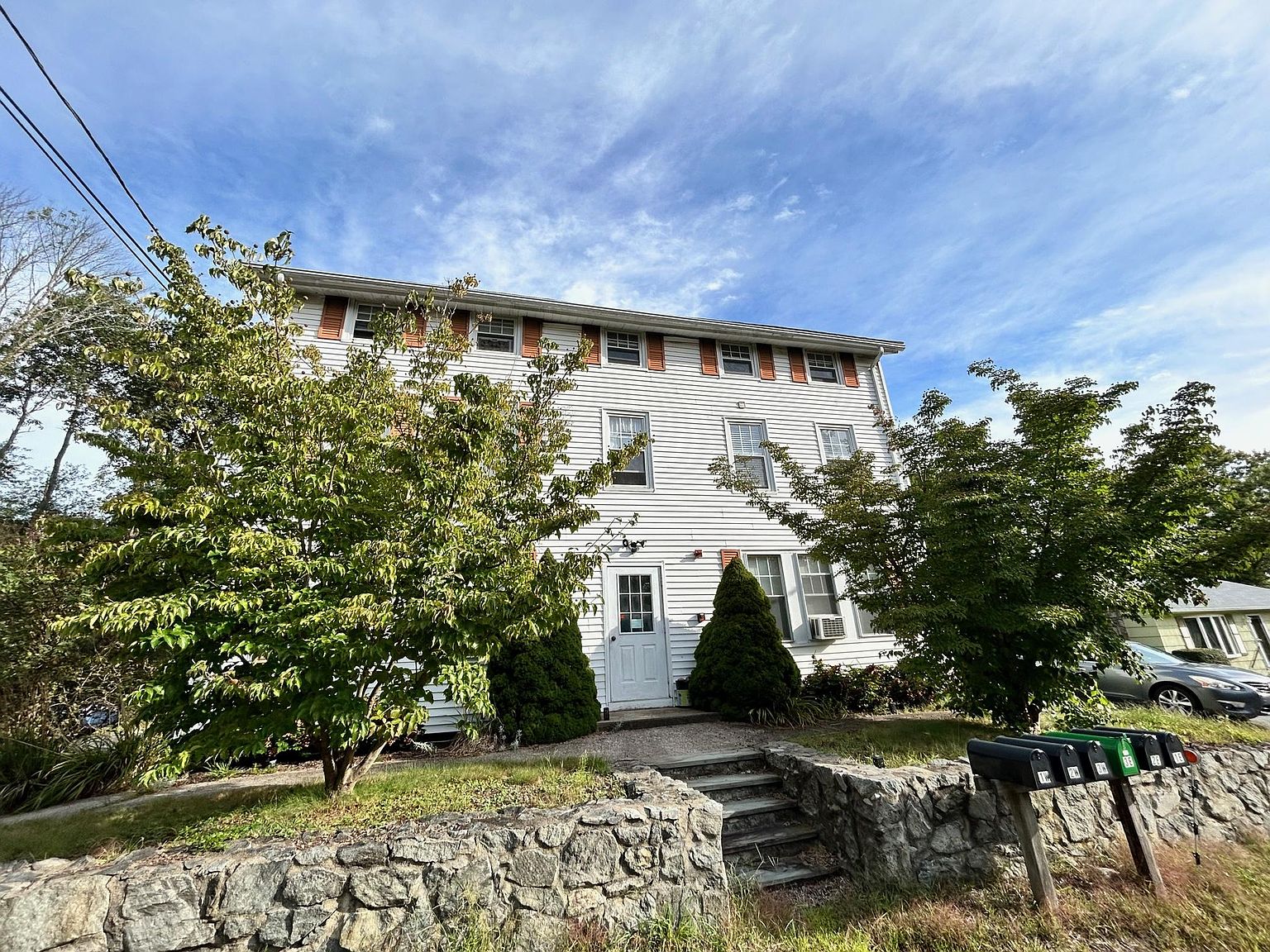 252 Spring St #2, Hope Valley, RI 02832 | Zillow