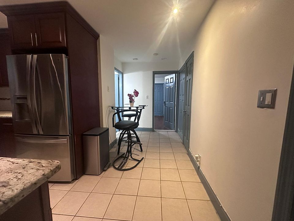 4224 Edson Ave ROOM 3, Bronx, NY 10466 | Zillow