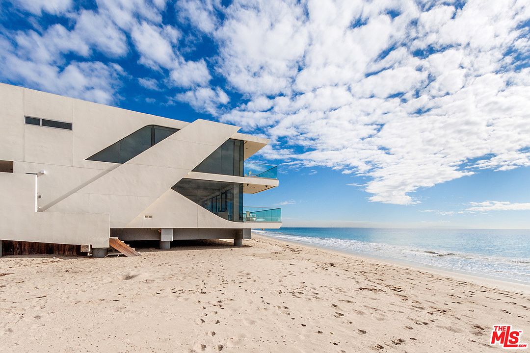 21660 Pacific Coast Hwy, Malibu, CA 90265 | Zillow