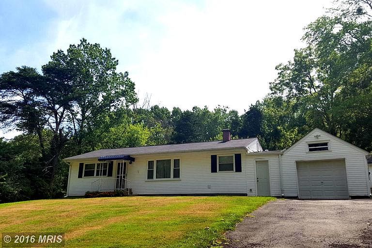 3915 Fairfax Farms Rd, Fairfax, VA 22033 | Zillow