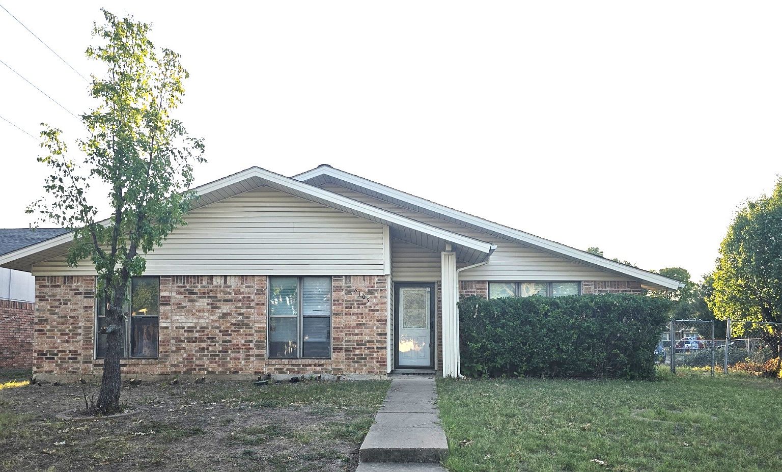4105 Fletcher Dr, Garland, TX 75044 | Zillow