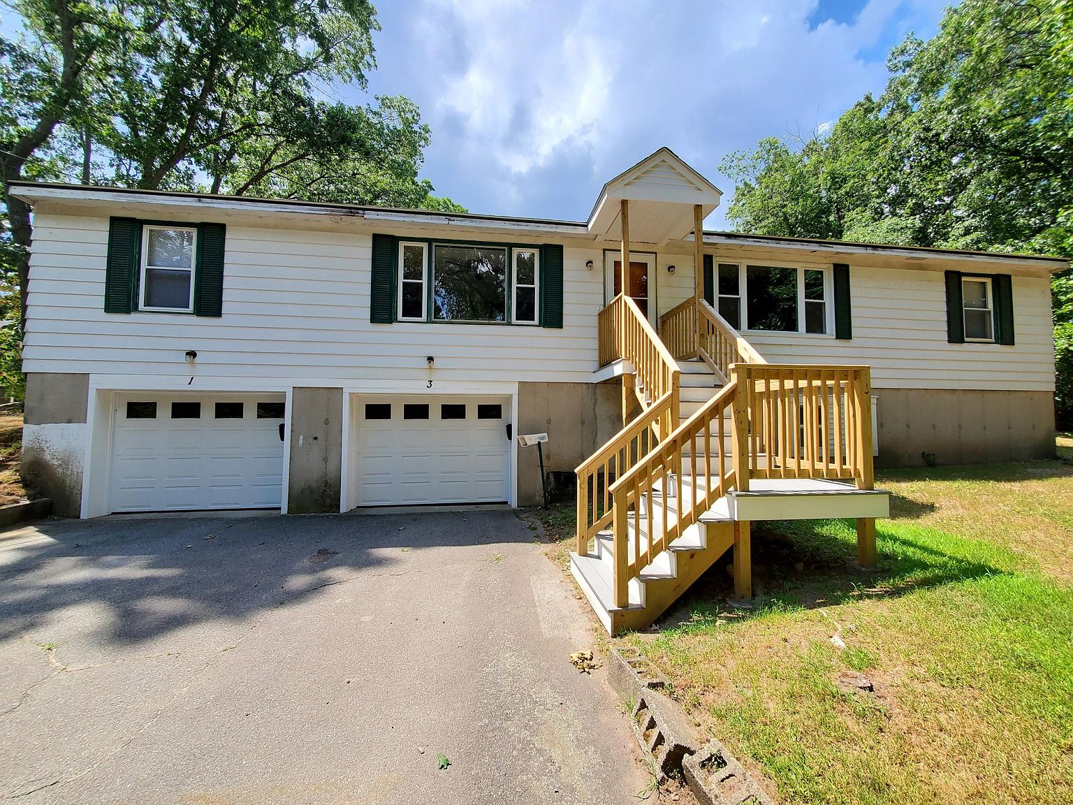 1 Avon Ave, Shrewsbury, MA 01545 | Zillow