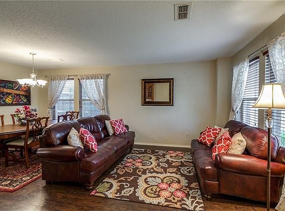 406 Angela Ln, Euless, TX 76039 | Zillow