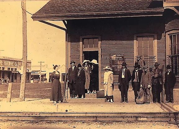 1875 Train Depot in Kopperl, TX - Old House Dreams