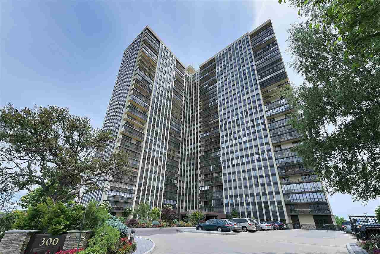 300 Winston Dr APT 1421, Cliffside Park, NJ 07010 | Zillow