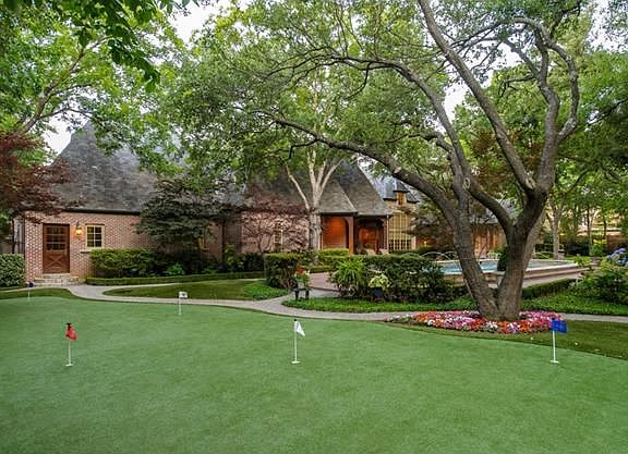 10433 Strait Ln, Dallas, TX 75229 | Zillow