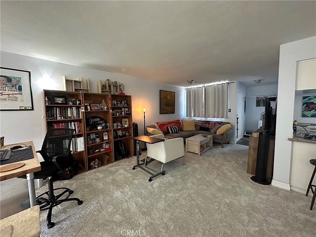 6979 Palm Ct APT 116E, Riverside, CA 92506 | MLS #OC23134522 | Zillow