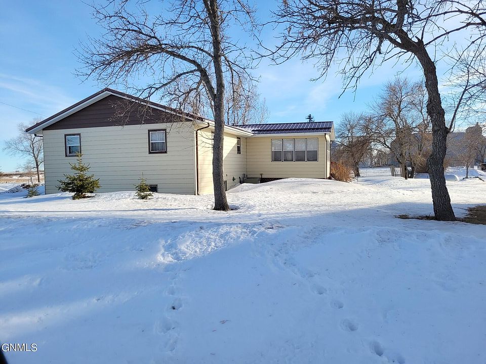 217 Park St, Forbes, ND 58439 | MLS #4000412 | Zillow