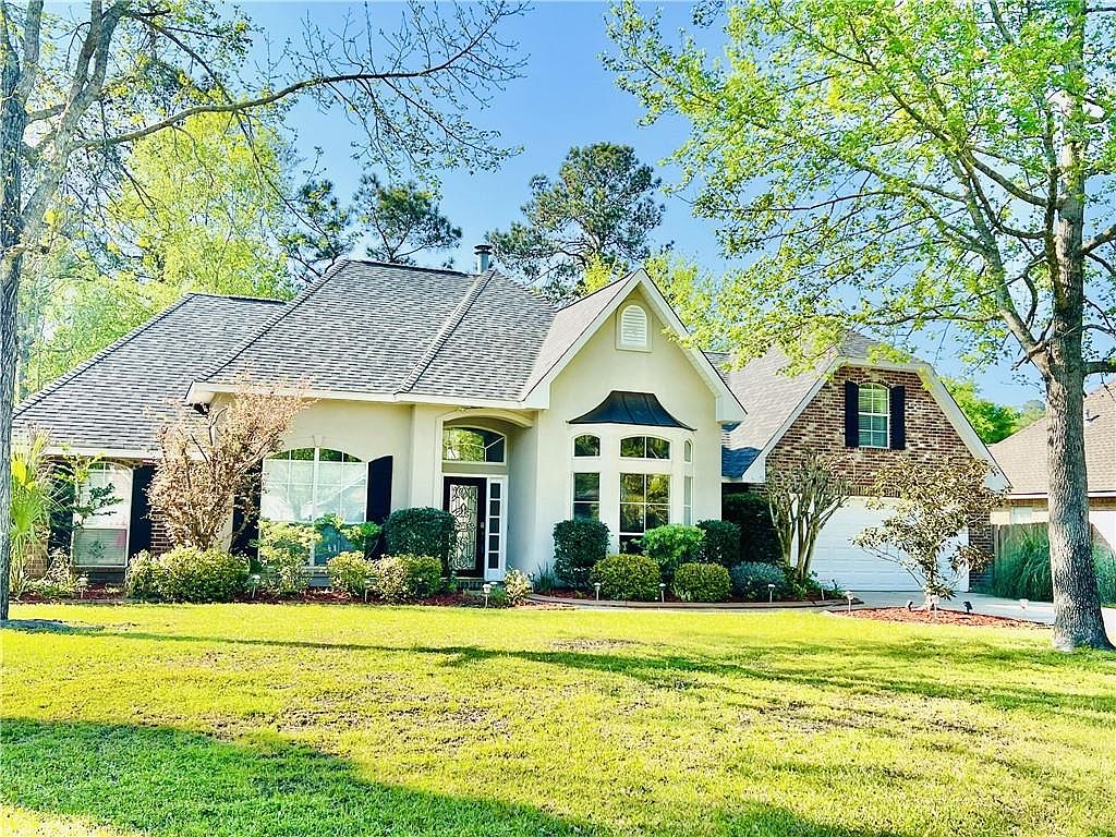 1889 Logan Ln, Mandeville, LA 70448 | MLS #2440390 | Zillow