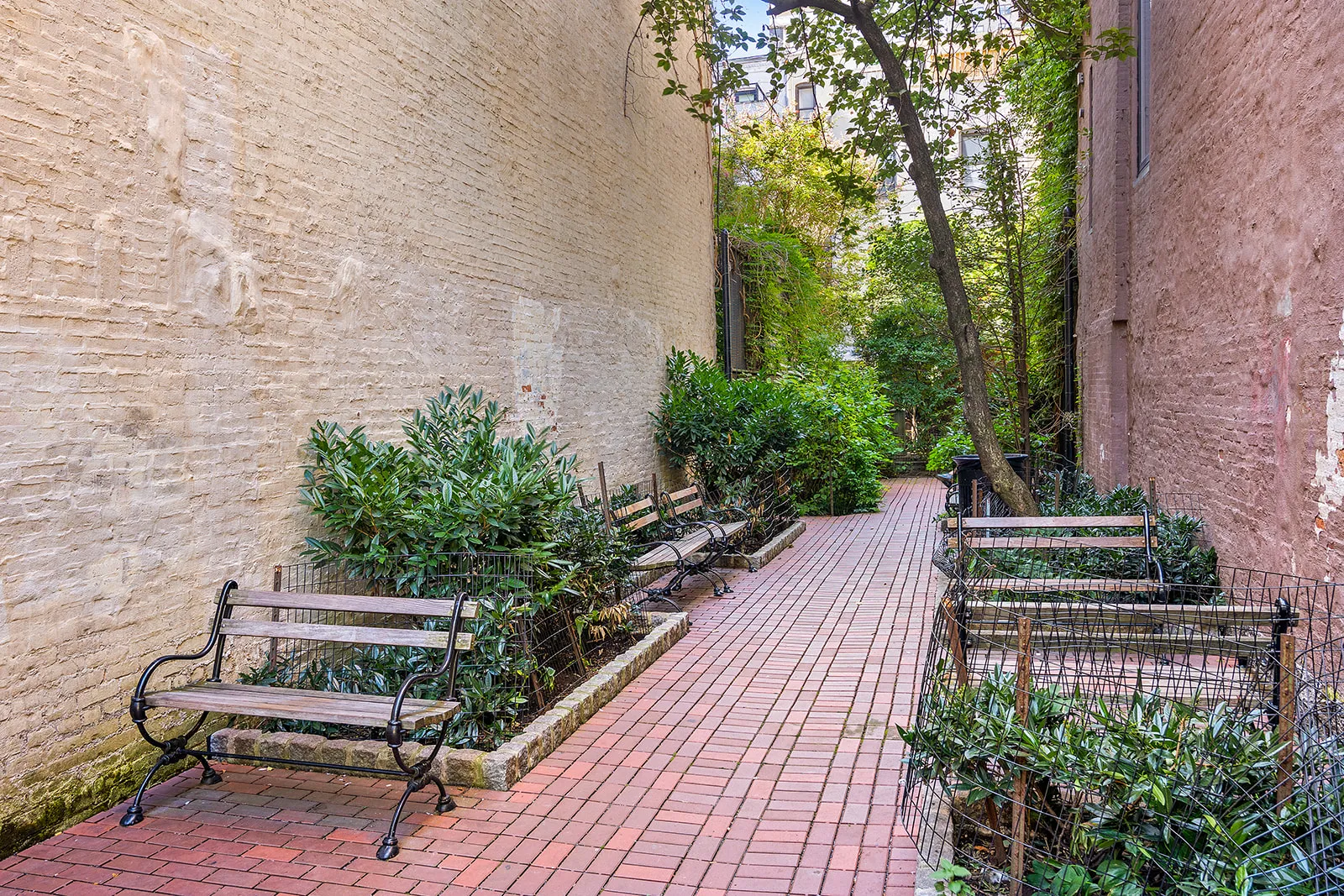 258 West 71st Street #B in Lincoln Square, Manhattan | StreetEasy