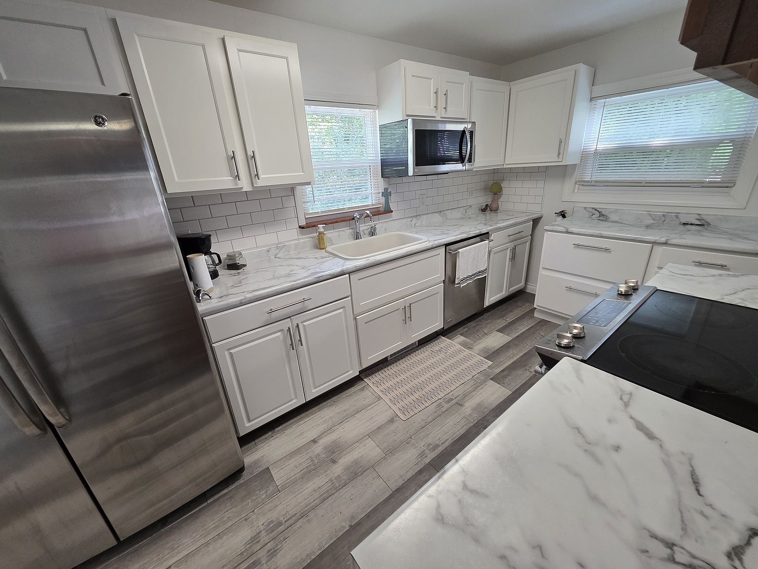 207 Taylor Rd, Oregon, OH 43616 | Zillow