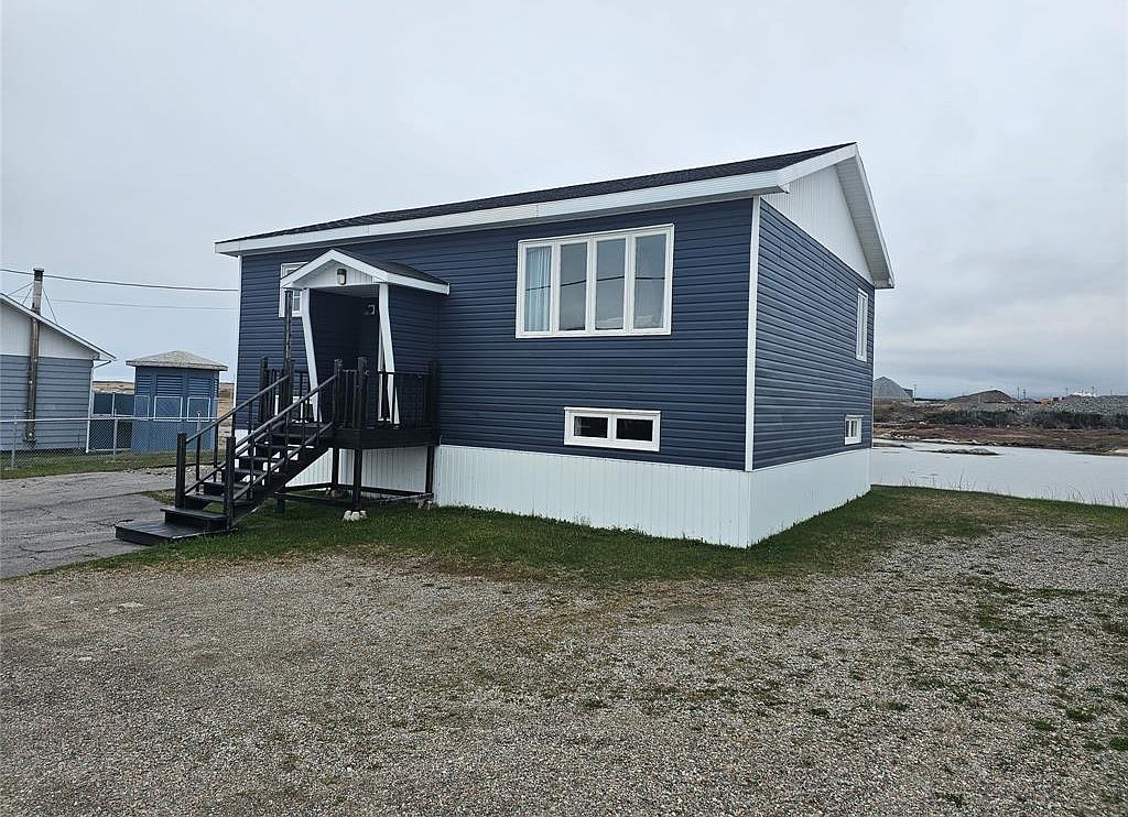 30 Kyle Lane, Channel Pt Aux Basques, NL A0N 1K0 | Zillow