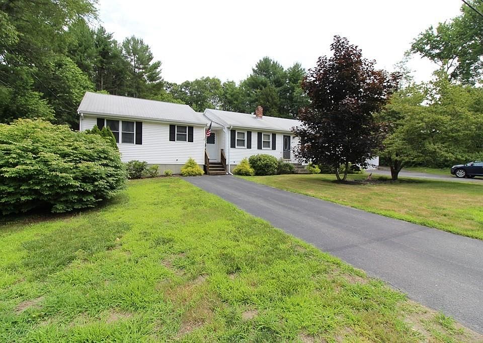 376 East St, Bridgewater, MA 02324 | Zillow