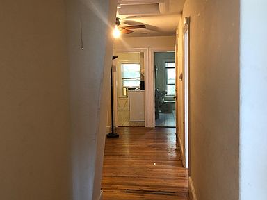 30 Dean St APT 3, Attleboro, MA 02703 | Zillow