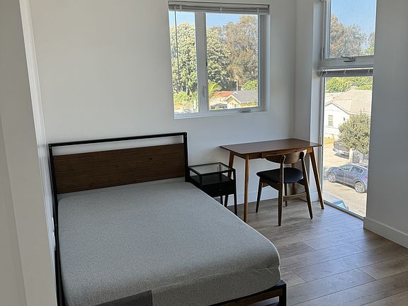2533 S Curson Ave #2B, Los Angeles, CA 90016 | Zillow