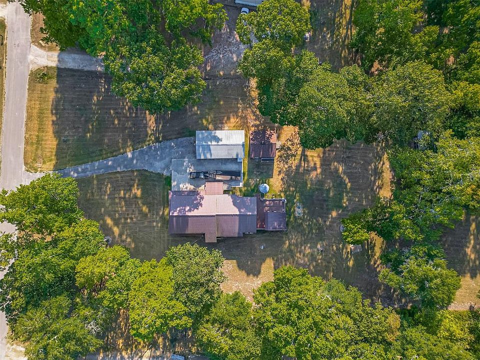 635 County Road 6475, Dayton, TX 77535 | MLS #98150802 | Zillow