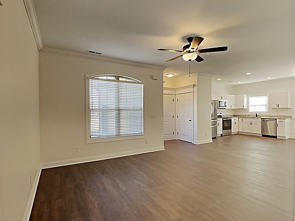 2915 Lightning Bug Dr, Murfreesboro, TN 37129 | Zillow