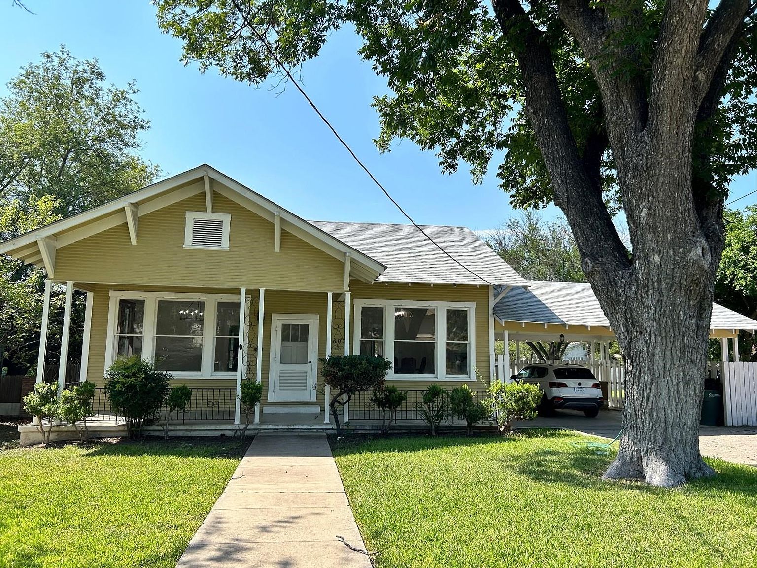 603 E Losoya St, Del Rio, TX 78840 | MLS #206772 | Zillow