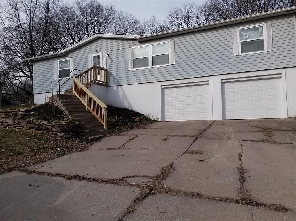 209 N Countryside Rd, Blue Springs, MO 64015 | MLS #2462483 | Zillow