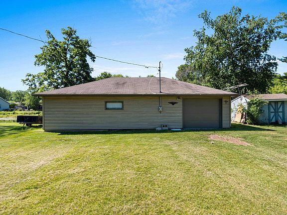 6733 Wentzel Shore Rd, Winneconne, WI 54986 | MLS #50293682 | Zillow