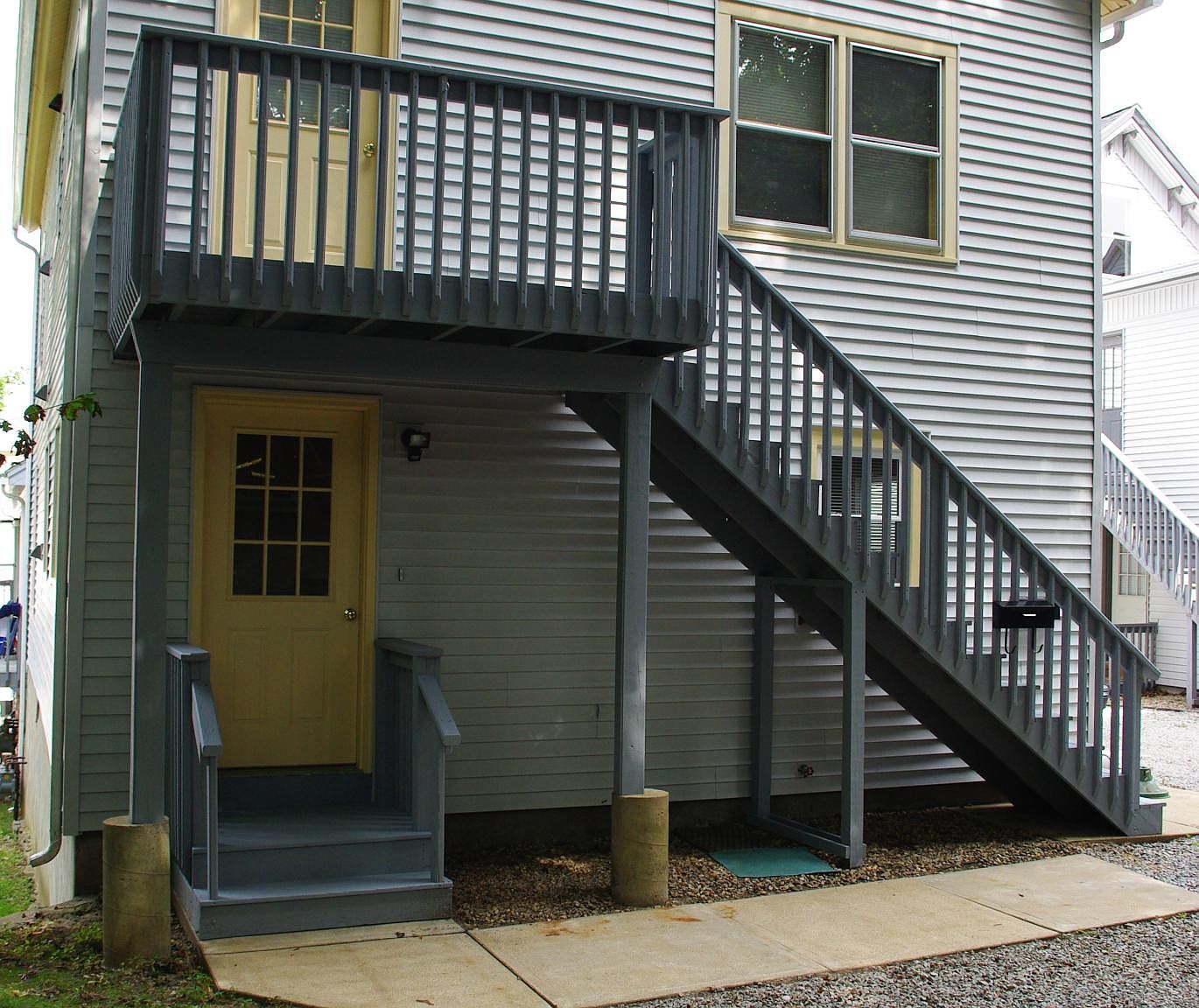 35 Chestnut St APT 2, Spencer, MA 01562 | Zillow