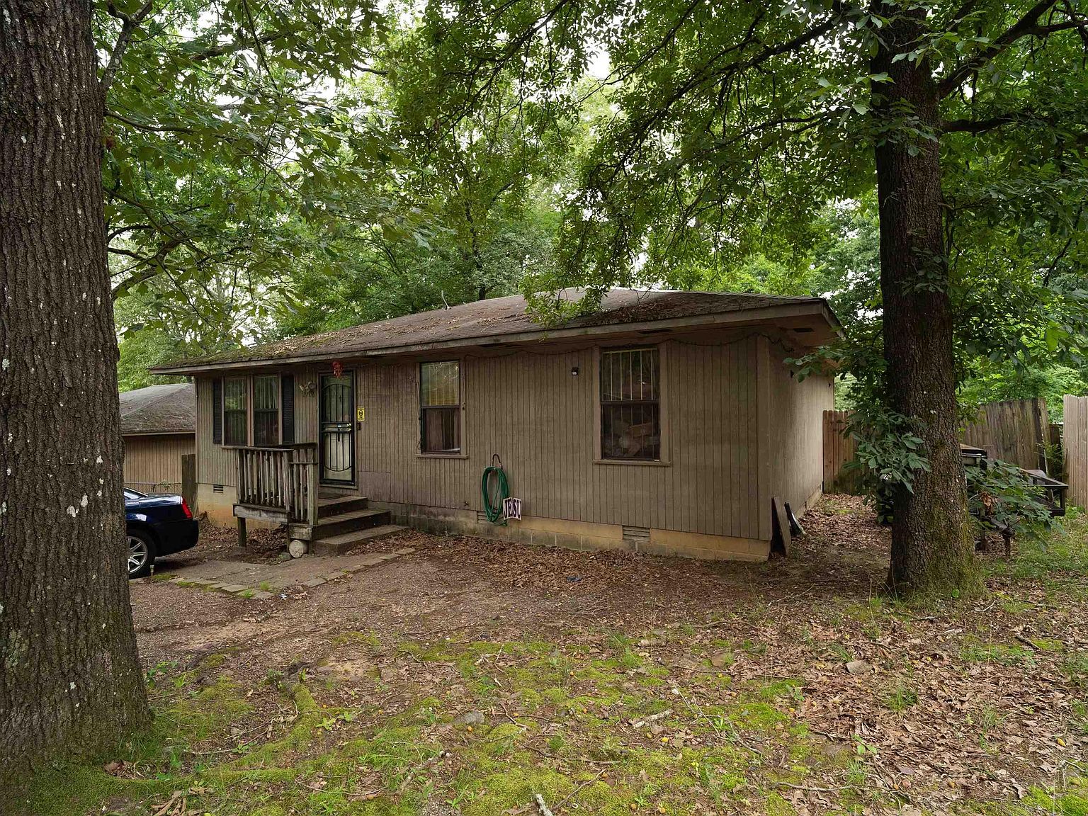 2706 Longcoy St, Little Rock, AR 72204 | Zillow