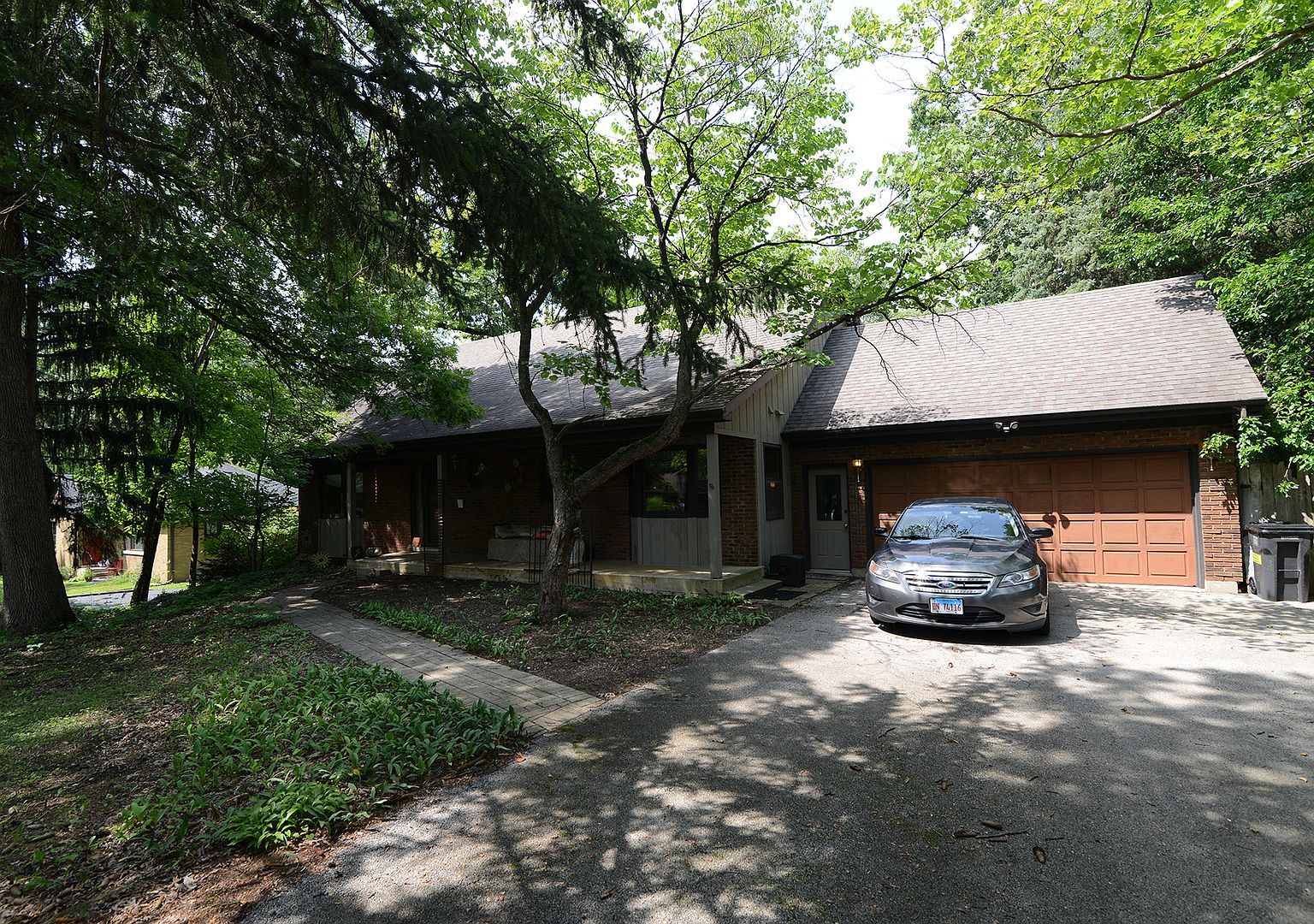 29W662 Waynewood Dr, West Chicago, IL 60185 | Zillow